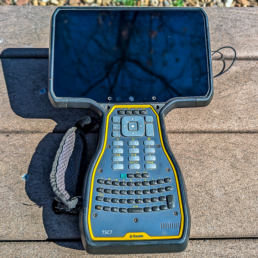 USED Trimble TSC7 Data Collector | Vectors Inc.